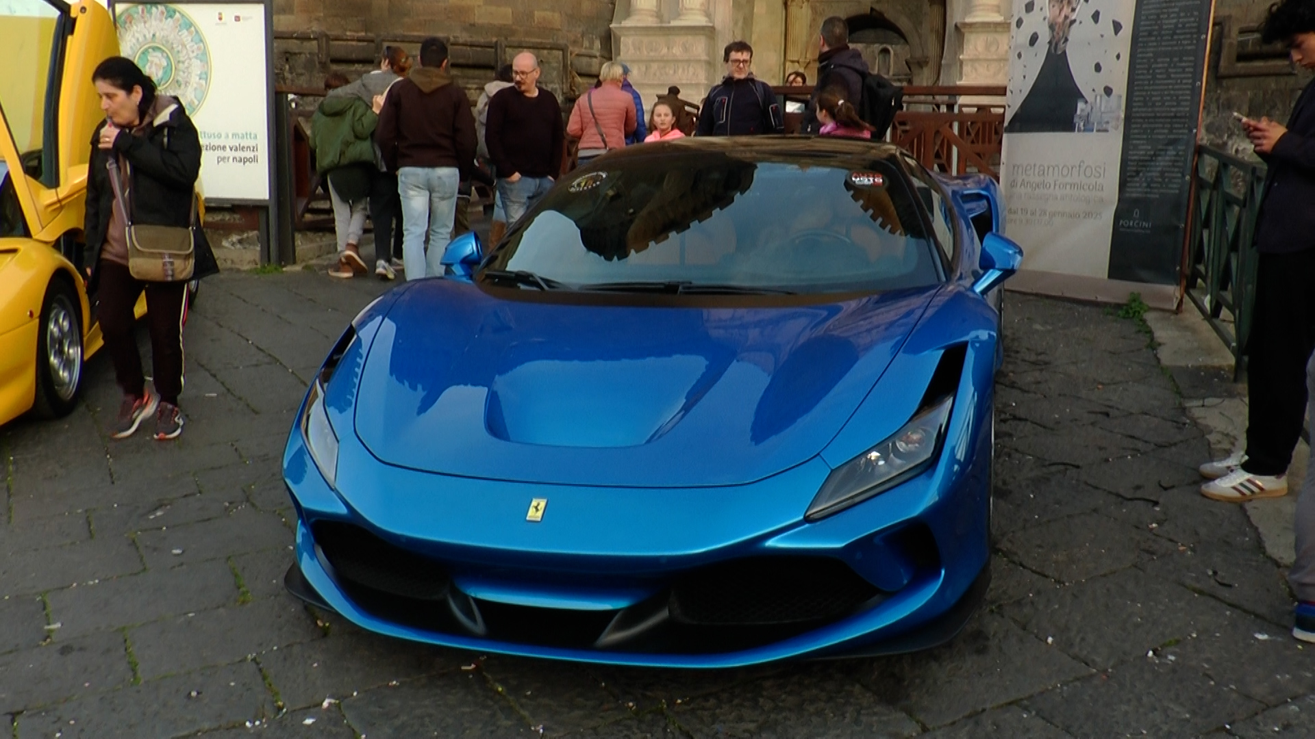 Auto Moto Napoli Expo 2025: supercar, sicurezza e passione